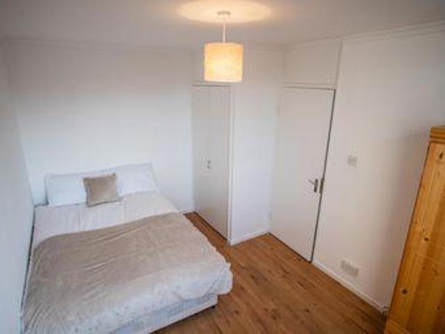 1 Bedrooms Maisonette for rent in Cable Street, London E1