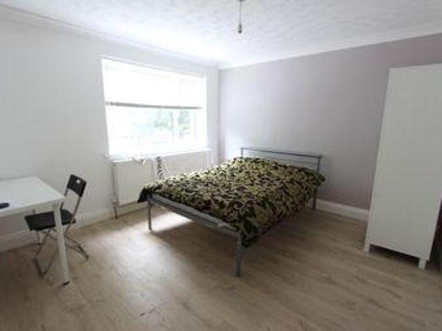 1 Bedrooms Maisonette for rent in Goldings Crescent, Hatfield AL10