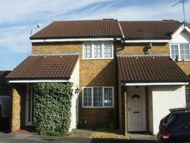 1 Bedrooms Maisonette for rent in Malham Close, Luton LU4