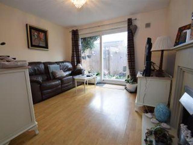 1 Bedrooms Maisonette for rent in Myrtleside Close, Northwood HA6