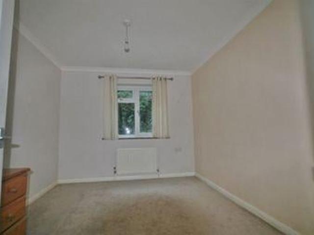 1 Bedrooms Maisonette for rent in Park Gardens, Basingstoke RG21