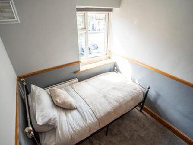 1 Bedrooms Maisonette for rent in Wenlock Street, Old Street N1