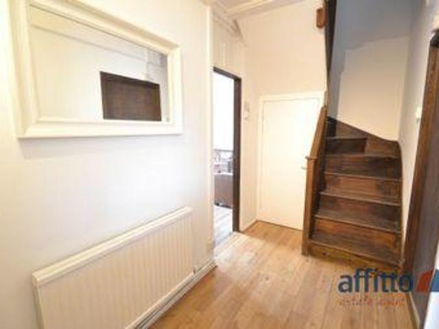 1 Bedrooms Maisonette for sale in Dinmont House, Bethnall Green, London E2