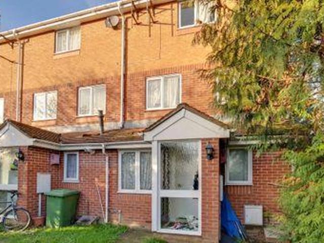 1 Bedrooms Maisonette for sale in Kelvin Gardens, Croydon CR0