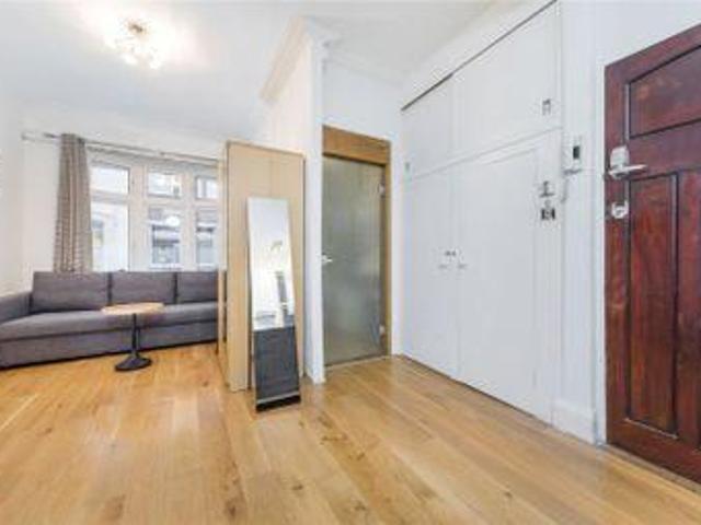 1 Bedrooms Mews house for rent in Carlton Mansions, 16 17 York Buildings, London WC2N