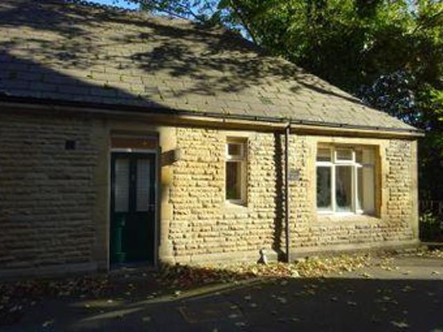 1 Bedrooms Mews house for sale in The Mews, Boothroyds, Dewsbury WF13