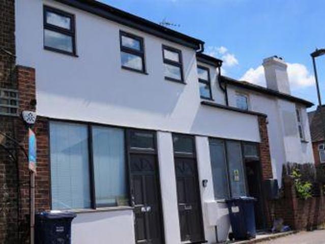 1 Bedrooms Office for rent in Long Lane, London N2