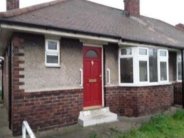 1 Bedrooms Bungalow for rent in Kings Crescent, Edlington DN12