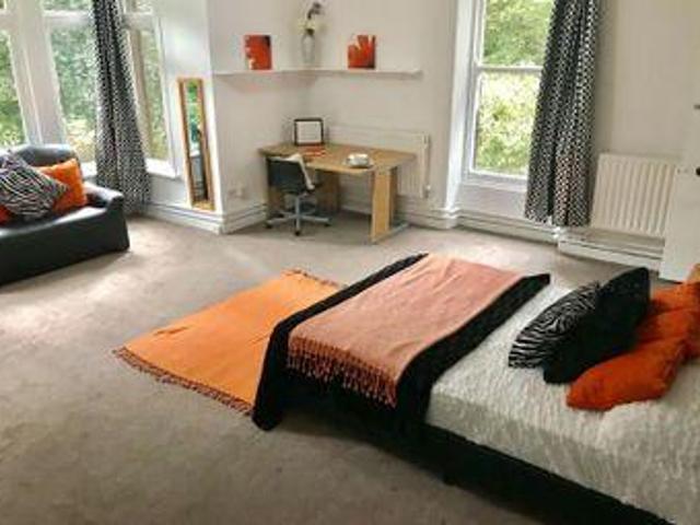 1 Bedrooms Country house for rent in Grosvenor Road, Headingley, Leeds LS6