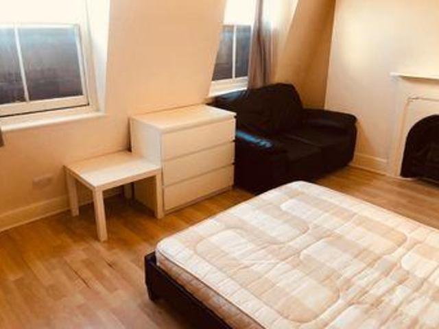 1 Bedrooms Detached house for rent in Brixton Hill, Brixton SW9