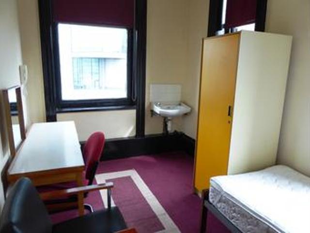 1 Bedrooms Detached house for rent in Ecclesall Road, Sheffield S11