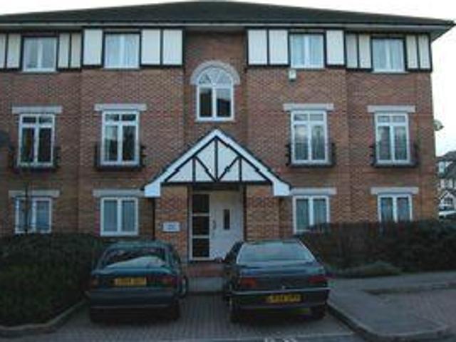1 Bedrooms Detached house for rent in Rambler Court, Hendon, London NW4