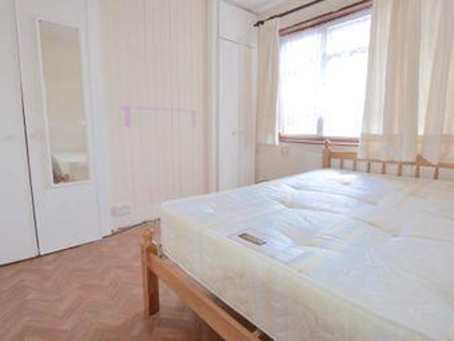 1 Bedrooms Detached house for rent in Ranworth Rd, London N9