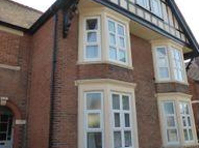 1 Bedrooms Detached house for rent in Rent All Inclusive New Town Road, Colchester CO1