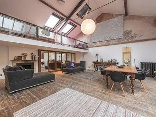 1 Bedrooms Detached house for rent in Woodchurch Road, London NW6