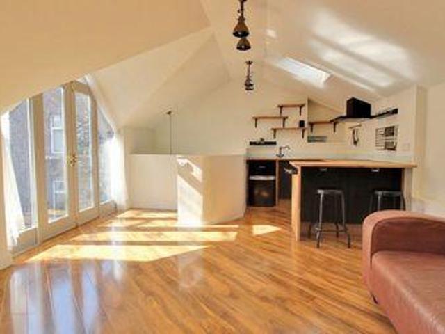 1 Bedrooms Detached house for sale in Bostock Road, Broadbottom, Hyde SK14