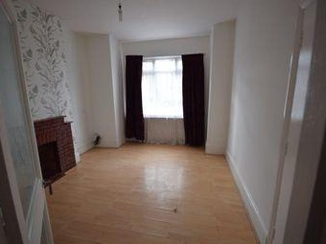 1 Bedrooms End terrace house for rent in Penrith Road, London CR7