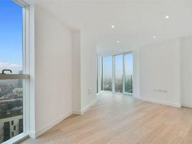 1 Bedrooms Flat for rent in 11 Saffron Central Square, Croydon, Surrey CR0