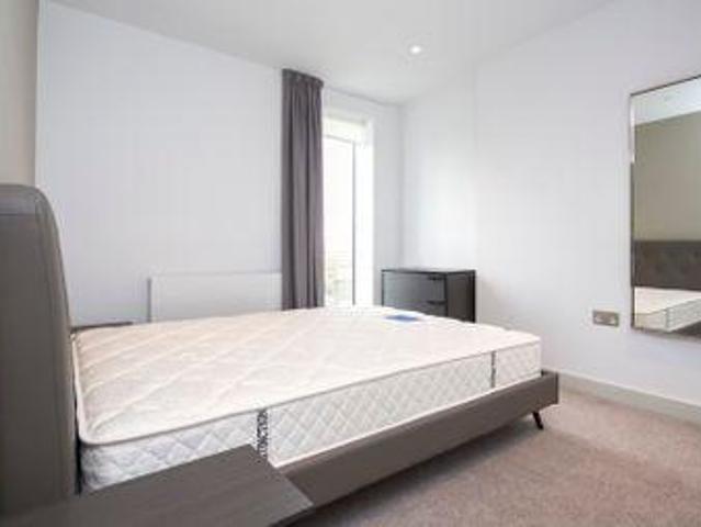 1 Bedrooms Flat for rent in 120, Elephant Road, London SE17