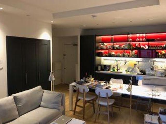 1 Bedrooms Flat for rent in 15 Botanic Square, London E14
