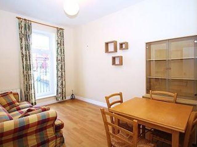 1 Bedrooms Flat for rent in 196 Lavender Hill, London SW11