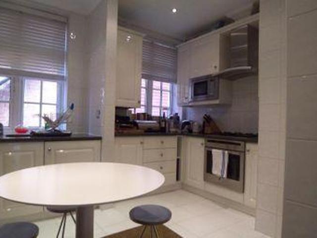 1 Bedrooms Flat for rent in 1 Wadham Gardens, Primrose Hill, London NW3
