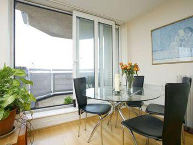 1 Bedrooms Flat for rent in 222 Wards Wharf Approach, London E16