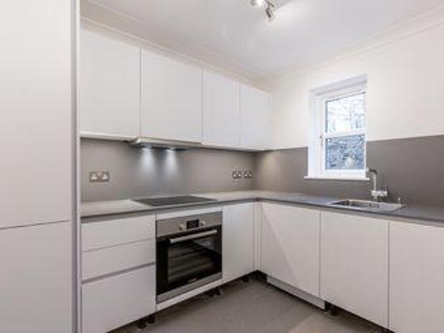1 Bedrooms Flat for rent in 23, Lansdowne Road, Purley CR8