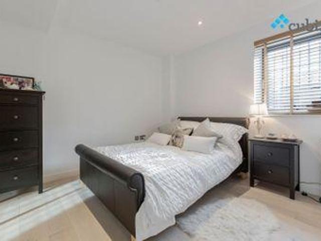 1 Bedrooms Flat for rent in 294 St James Road, London SE1