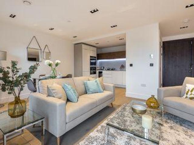 1 Bedrooms Flat for rent in 2 Exchange Gardens, London SW8