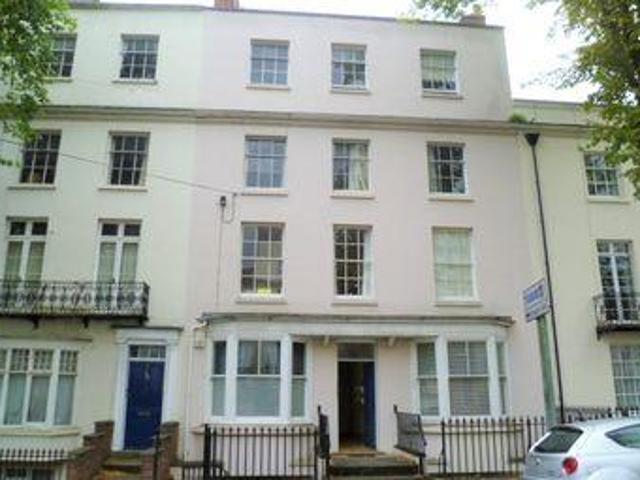 1 Bedrooms Flat for rent in 34 Portland Street, Leamington Spa CV32