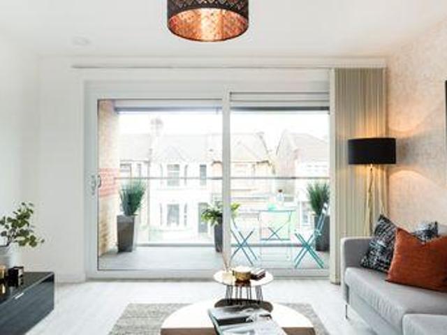 1 Bedrooms Flat for rent in 7 Sopwith Avenue, Walthamstow E17