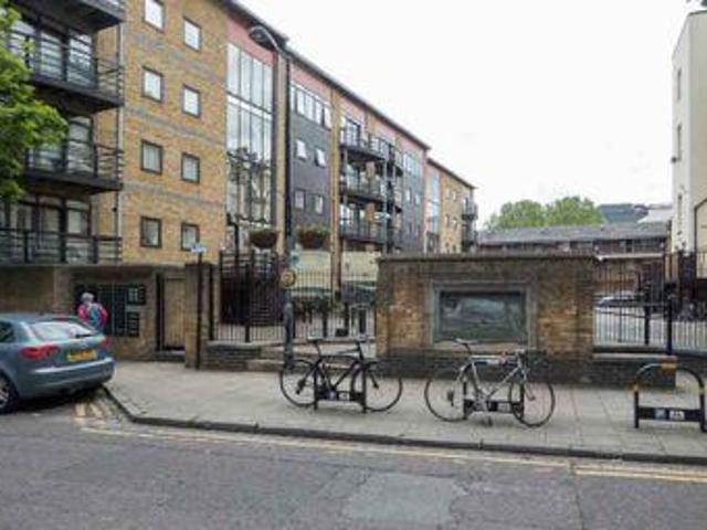 1 Bedrooms Flat for rent in 42 Clarence Mews, London E5