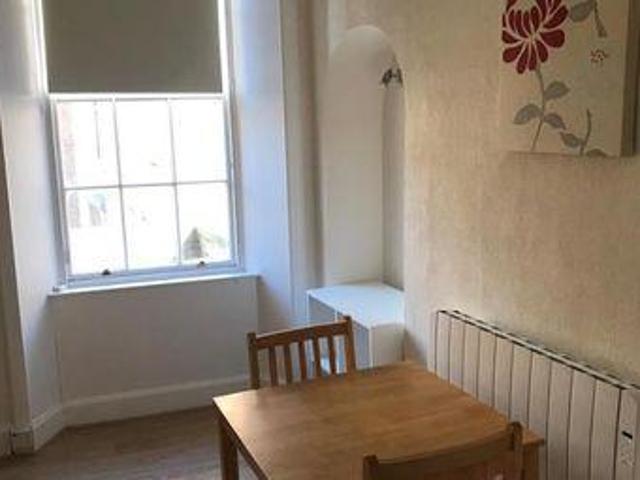 1 Bedrooms Flat for rent in 42 Sciennes, Edinburgh EH9