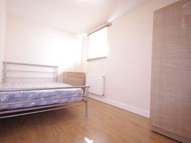 1 Bedrooms Flat for rent in 44 46 Fieldgate Street, Whitechapel, London E1