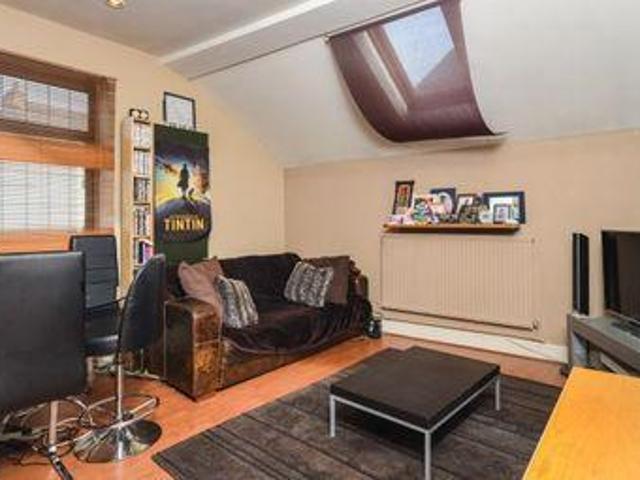1 Bedrooms Flat for rent in 478 High Road Leyton, London E10