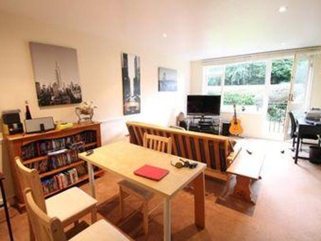 1 Bedrooms Flat for rent in 5 Durham Road, Bromley BR2