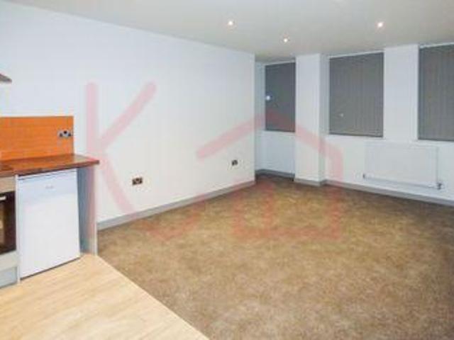 1 Bedrooms Flat for rent in 6 St Peter´s House, Doncaster DN1
