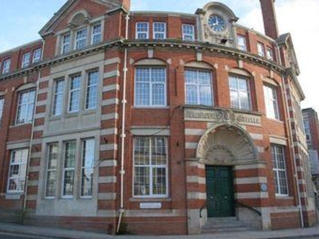 1 Bedrooms Flat for rent in 8 Sherborne Road, Yeovil BA21