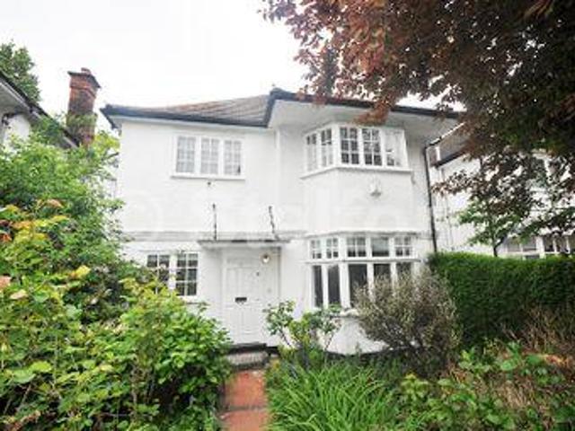 1 Bedrooms Flat for rent in 8Qb, London NW11