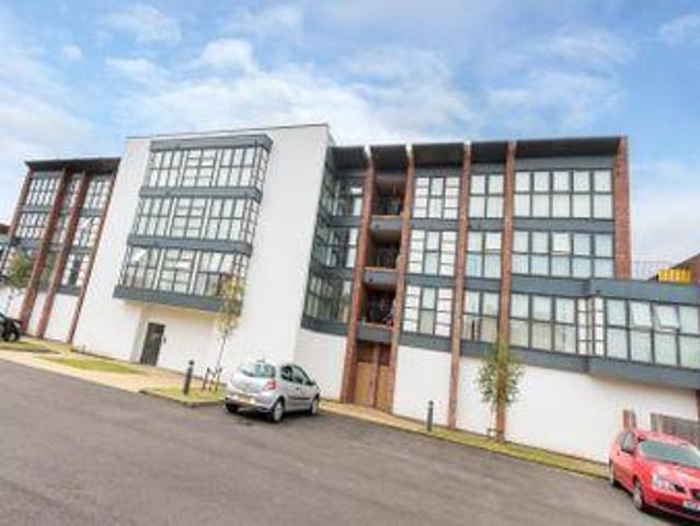 1 Bedrooms Flat for rent in Cotton Square, Claremont Road, Manchester M14