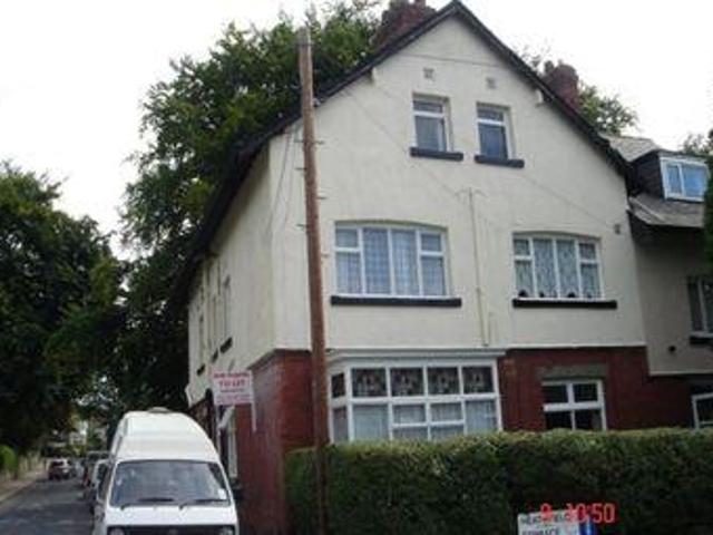 1 Bedrooms Flat for rent in Cottage Road, Headingley, Leeds LS6