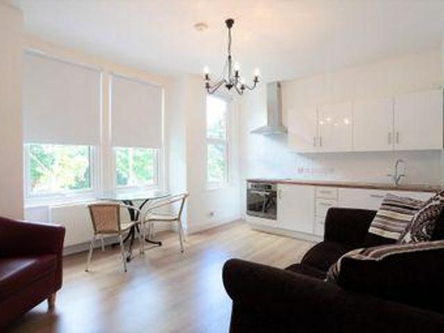 1 Bedrooms Flat for rent in Cowick Road, London SW17