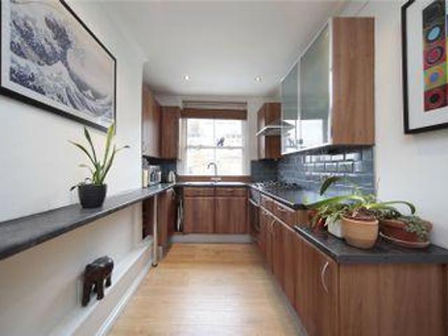 1 Bedrooms Flat for rent in Cologne Road, Battersea, London SW11