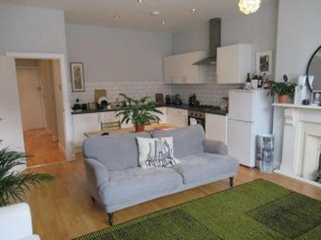 1 Bedrooms Flat for rent in College Parade, Salusbury Road, London NW6