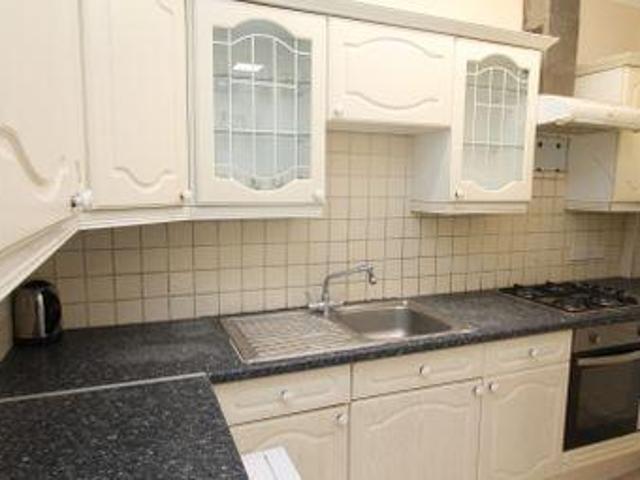 1 Bedrooms Flat for rent in Colliers Wood High Street, London SW19 2Je
