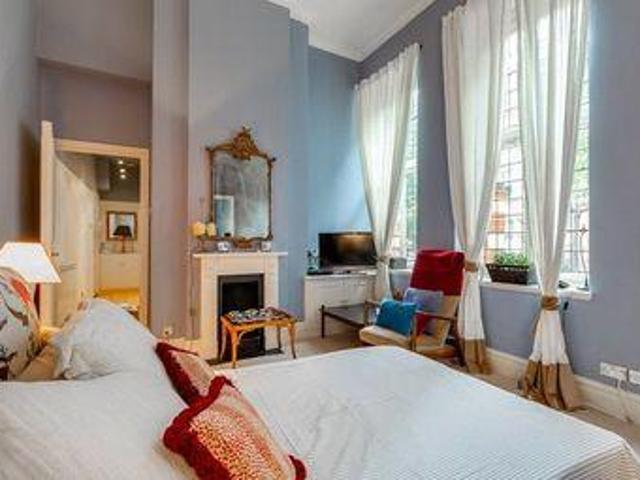 1 Bedrooms Flat for rent in Collingham Gardens, South Kensington, London SW5