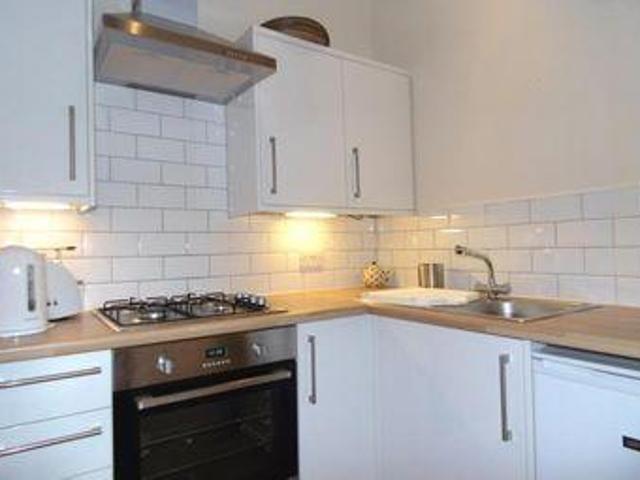 1 Bedrooms Flat for rent in Comely Bank Row, Edinburgh EH4