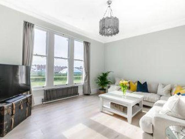 1 Bedrooms Flat for rent in Comeragh Road, Barons Court W14