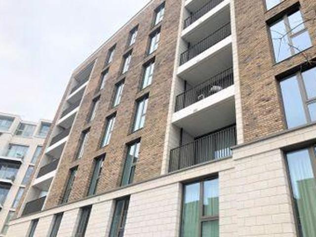 1 Bedrooms Flat for rent in Commodore House, Admiralty Avenue, London E16